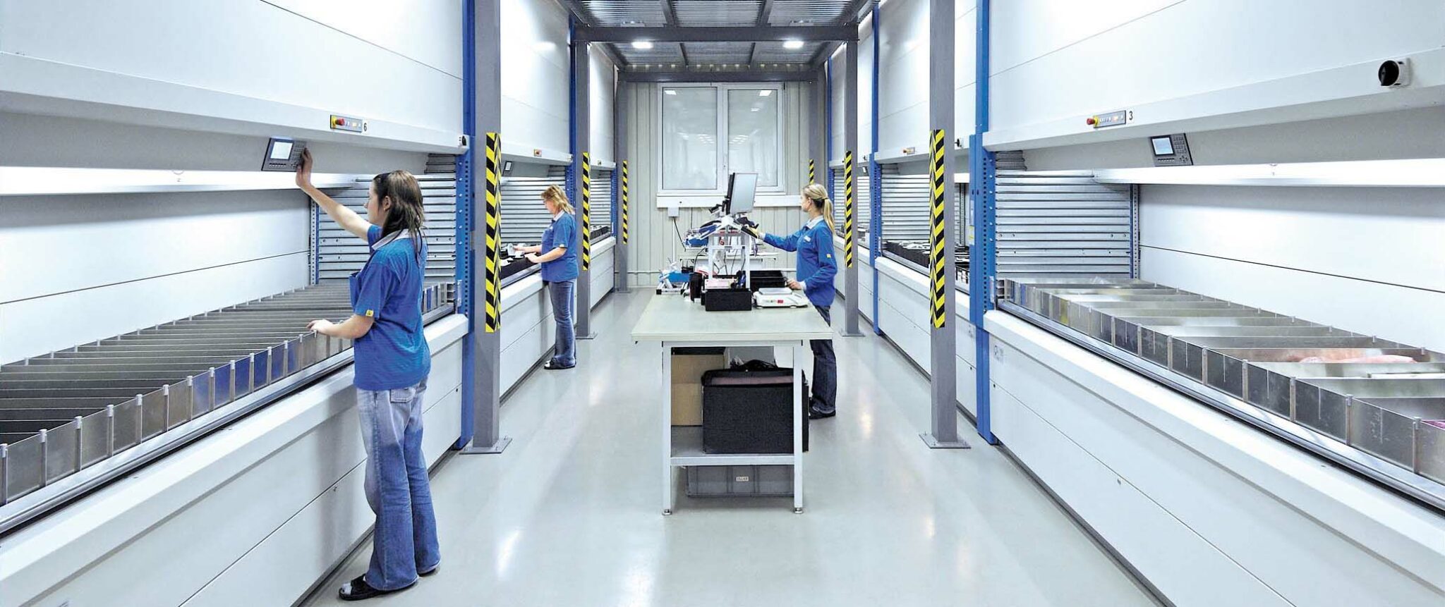 Medical Filing Cabinets for Administration Markets | V&H